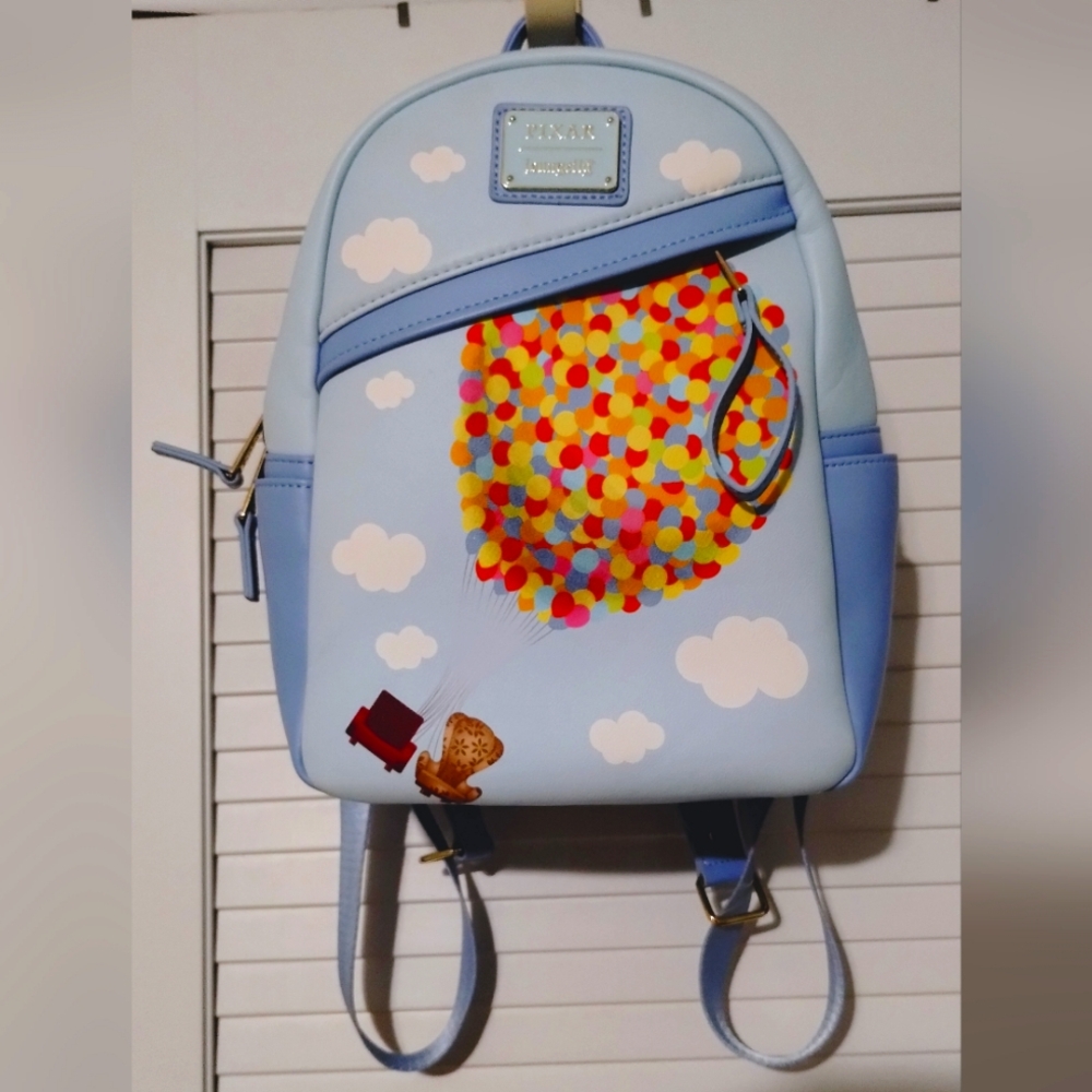 Rare Loungefly Disney Pixar "Up" Backpack. - Gem